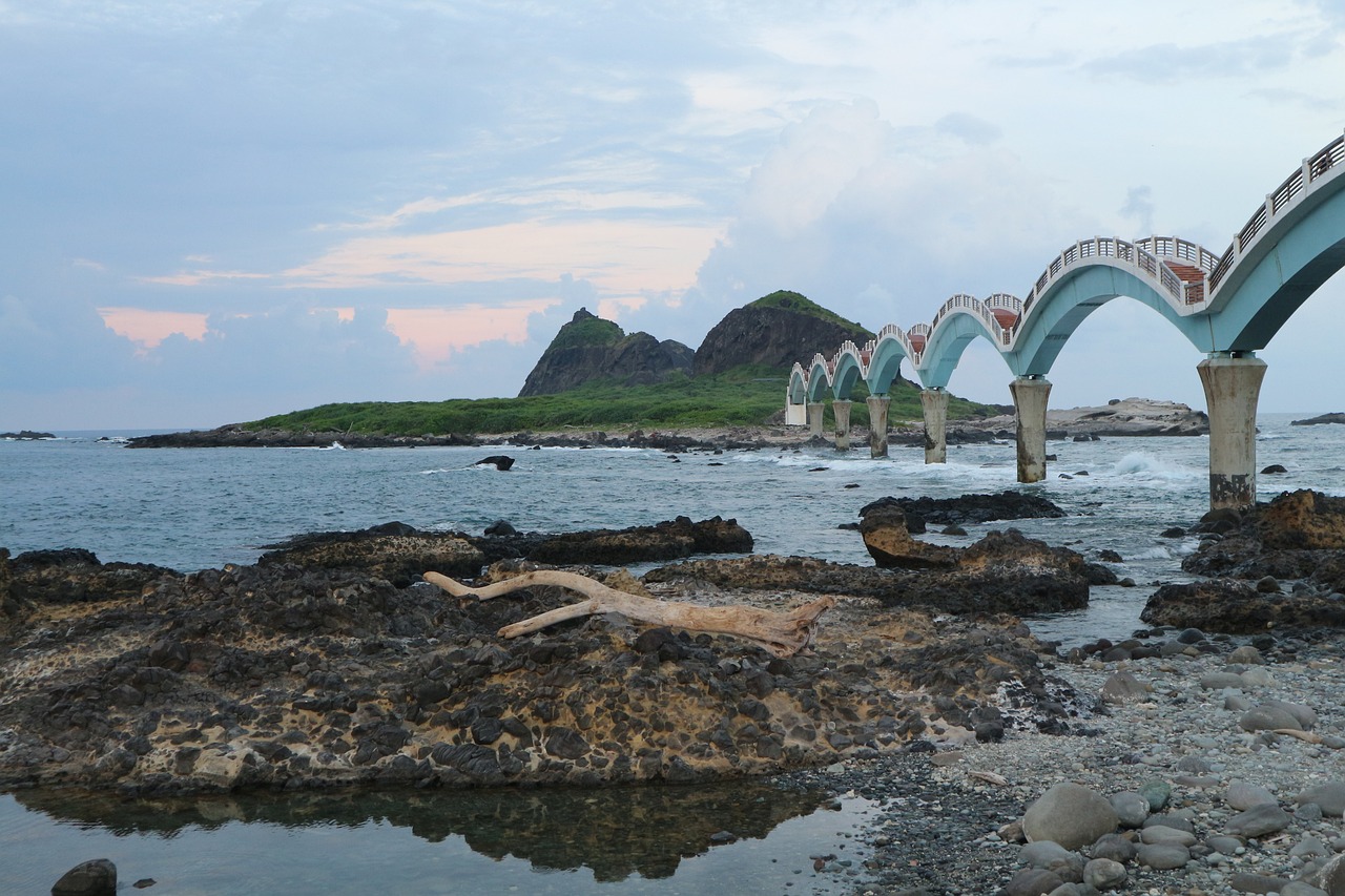 Back on the Tourist Map! East Taiwan's Sanxiantai Bridge - Life of Taiwan
